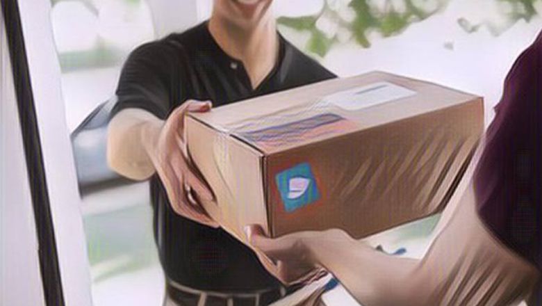 Kurir Paket Ini Sudah Teriak Berkali-Kali Tapi Pemilik Rumah Asik ...