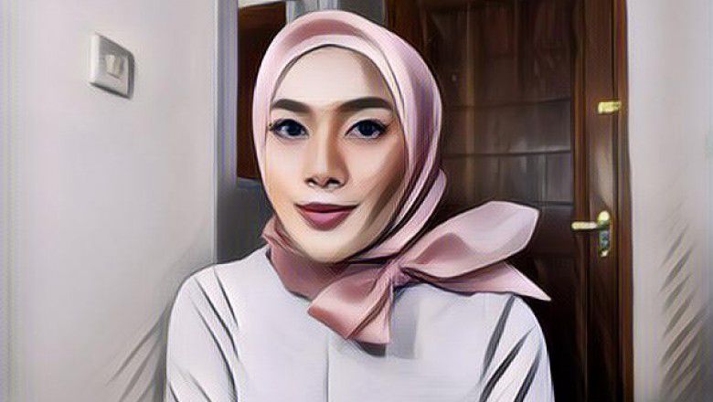 tutorial hijab segitiga kondangan